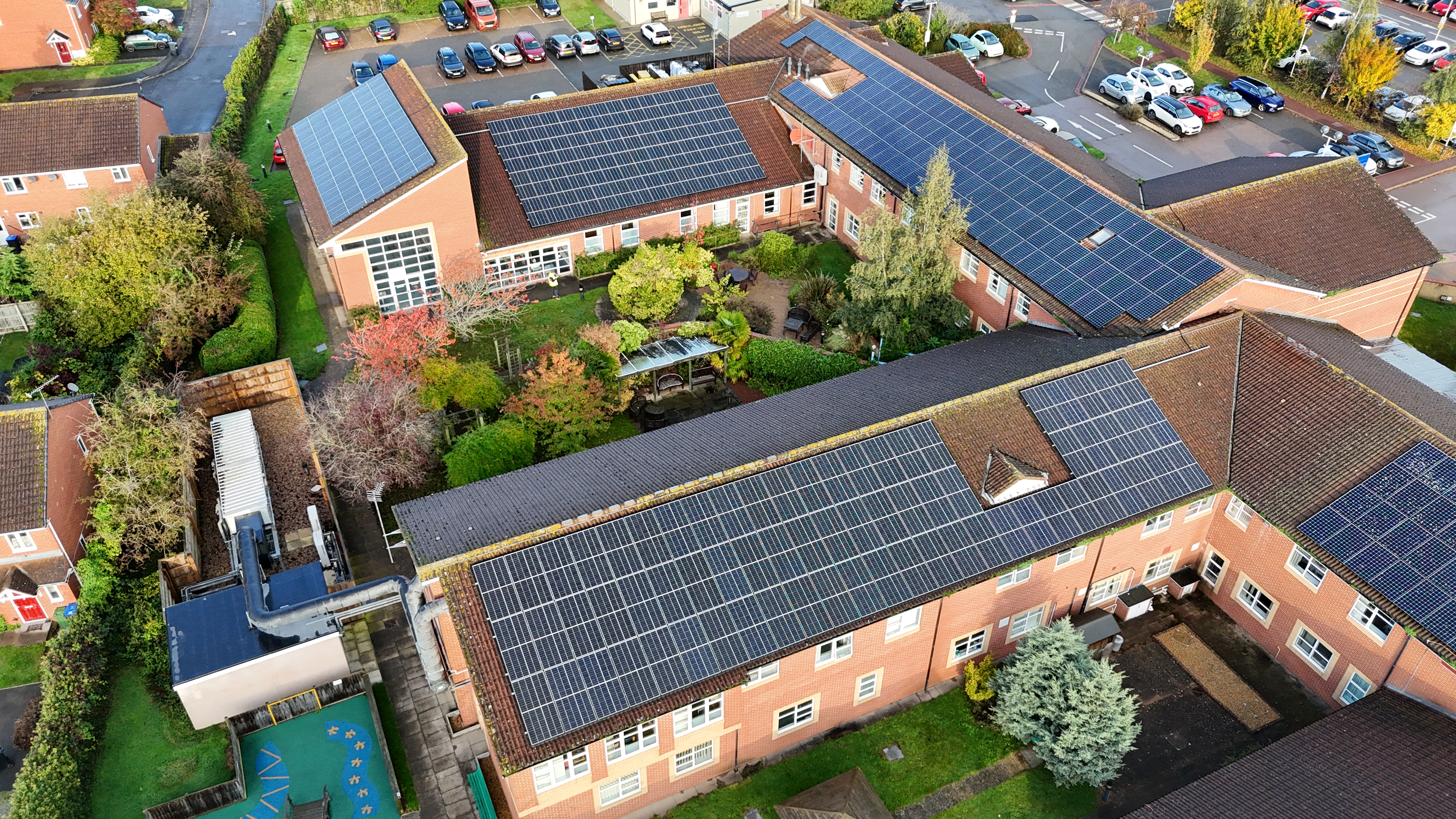 UK Solar Capacity Surpasses 18GW Milestone: A Bright Future for Clean ...